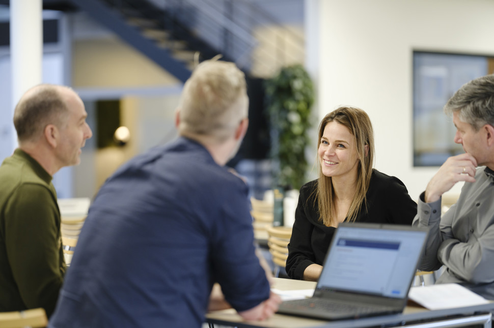 Praktisk introduktion til elmarkedet | DanskFjernvarme